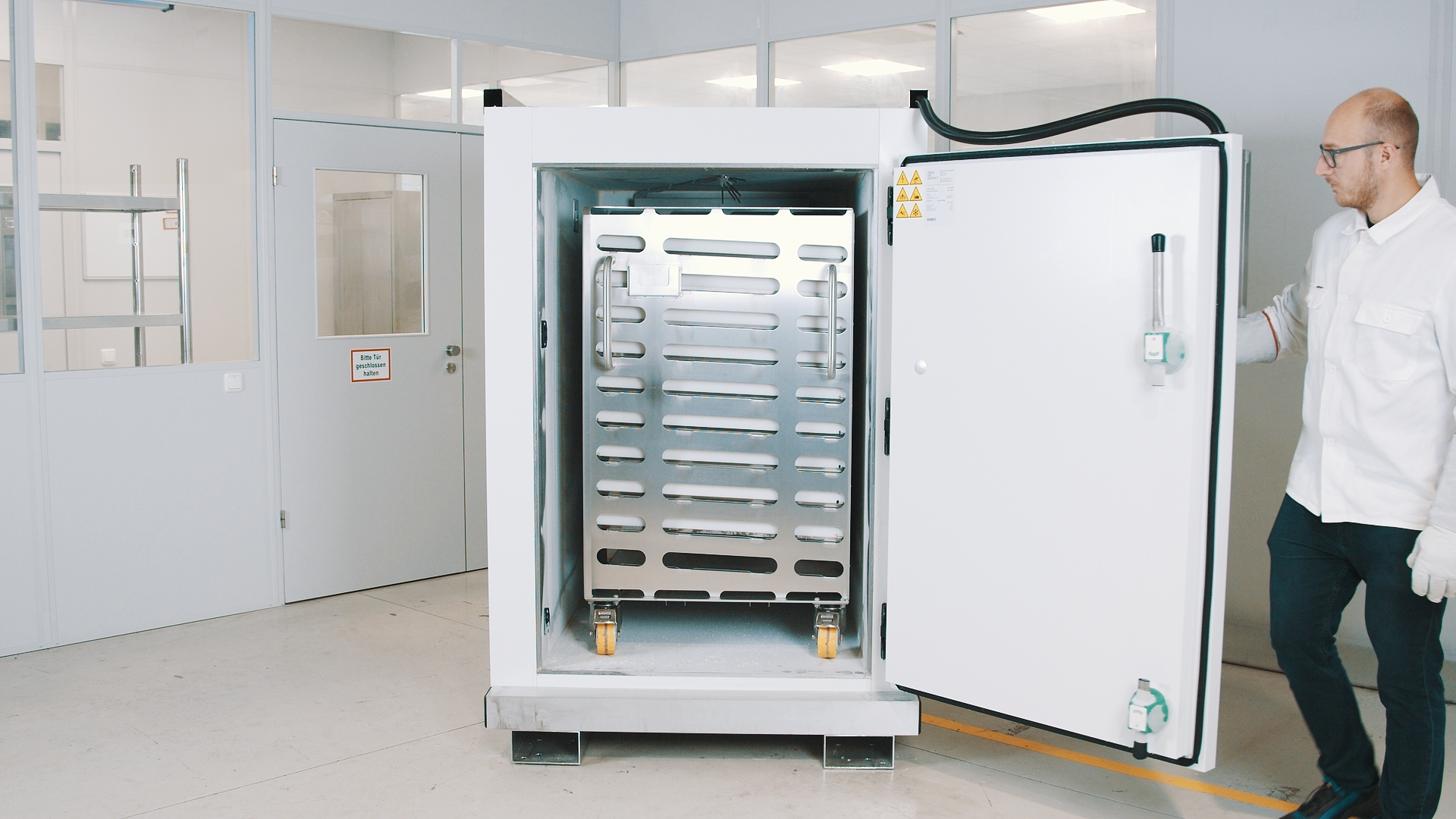 RoSS.FRDG: Ultra Cold Storage Freezer