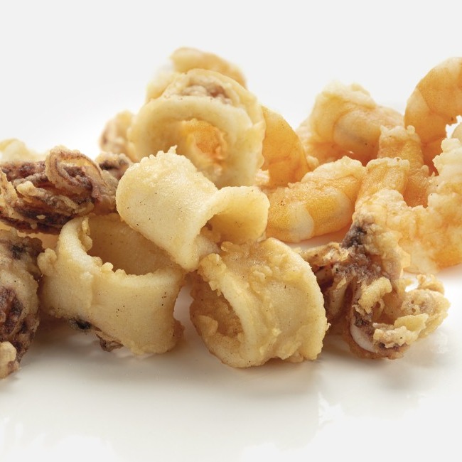 Flour coated fried Patagonian squid & peeled shrimp
