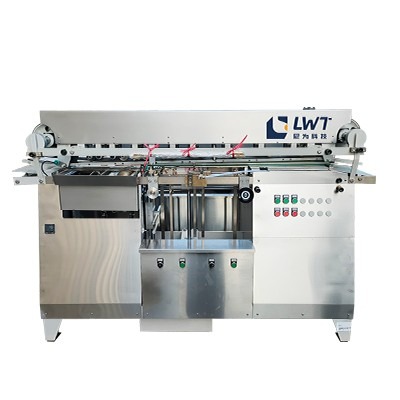 9、Horizontal wet glue labeling machine