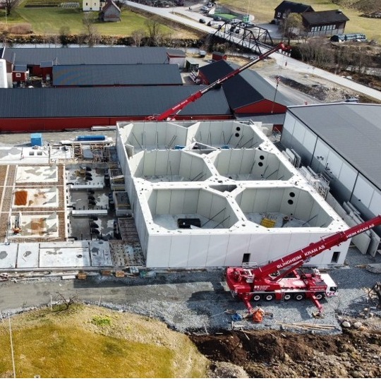 land-based smolt facility